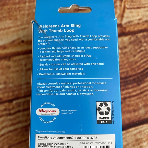 walgreens | Other | Walgreens Arm Sling W Thumb Loop Padded Shoulder ...